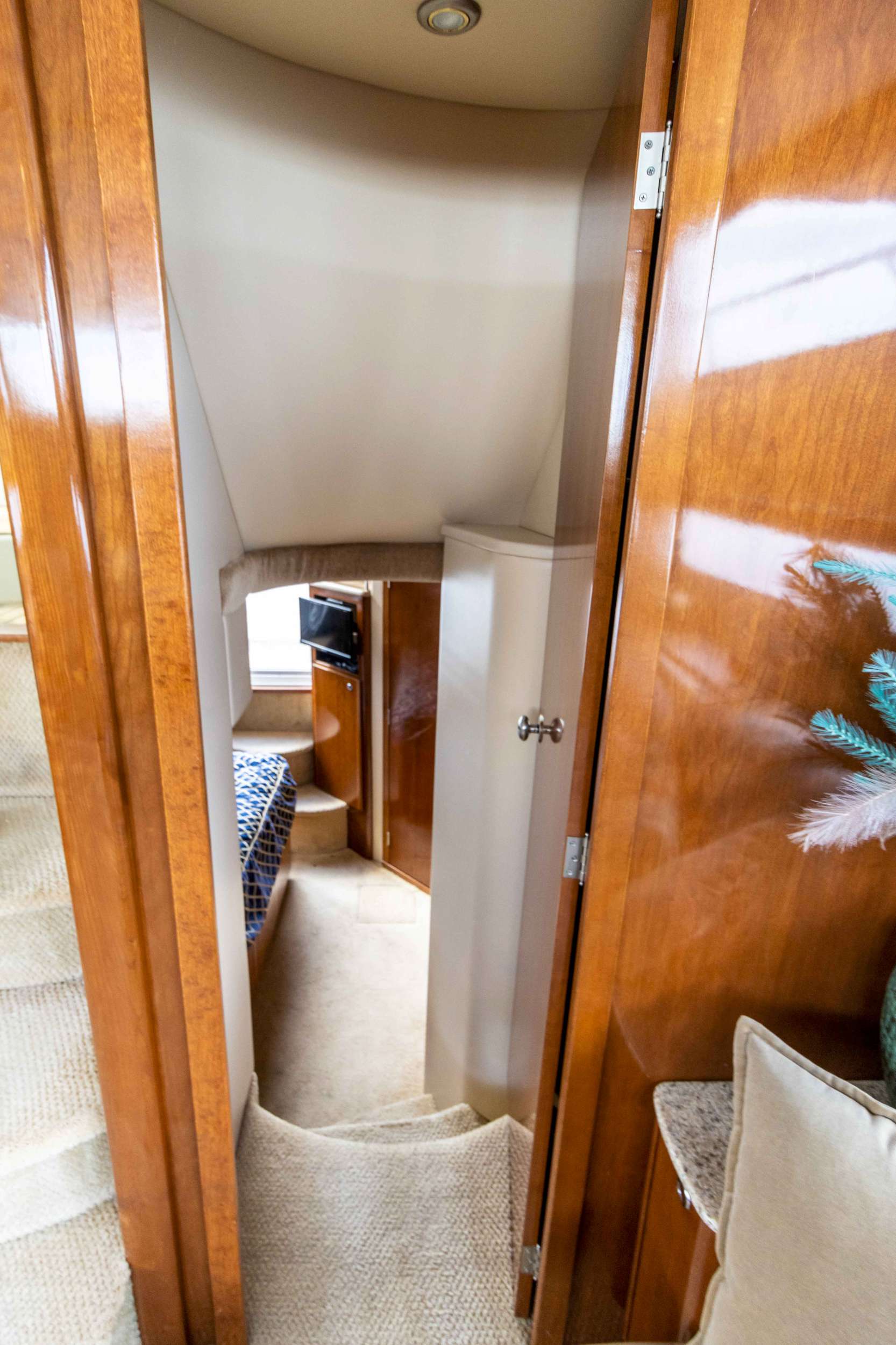 MERIDIAN YACHTS 459 MOTORYACHT - Holland Sport Boat Centre