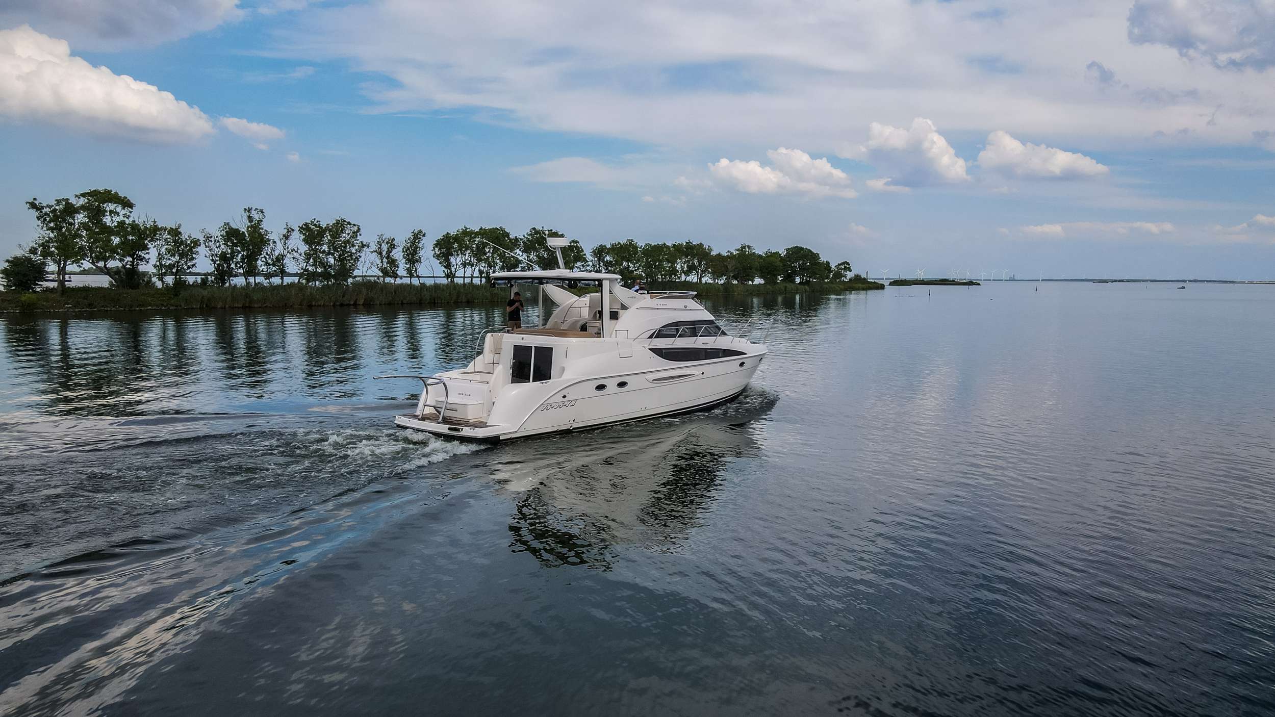 MERIDIAN YACHTS 459 MOTORYACHT - Holland Sport Boat Centre