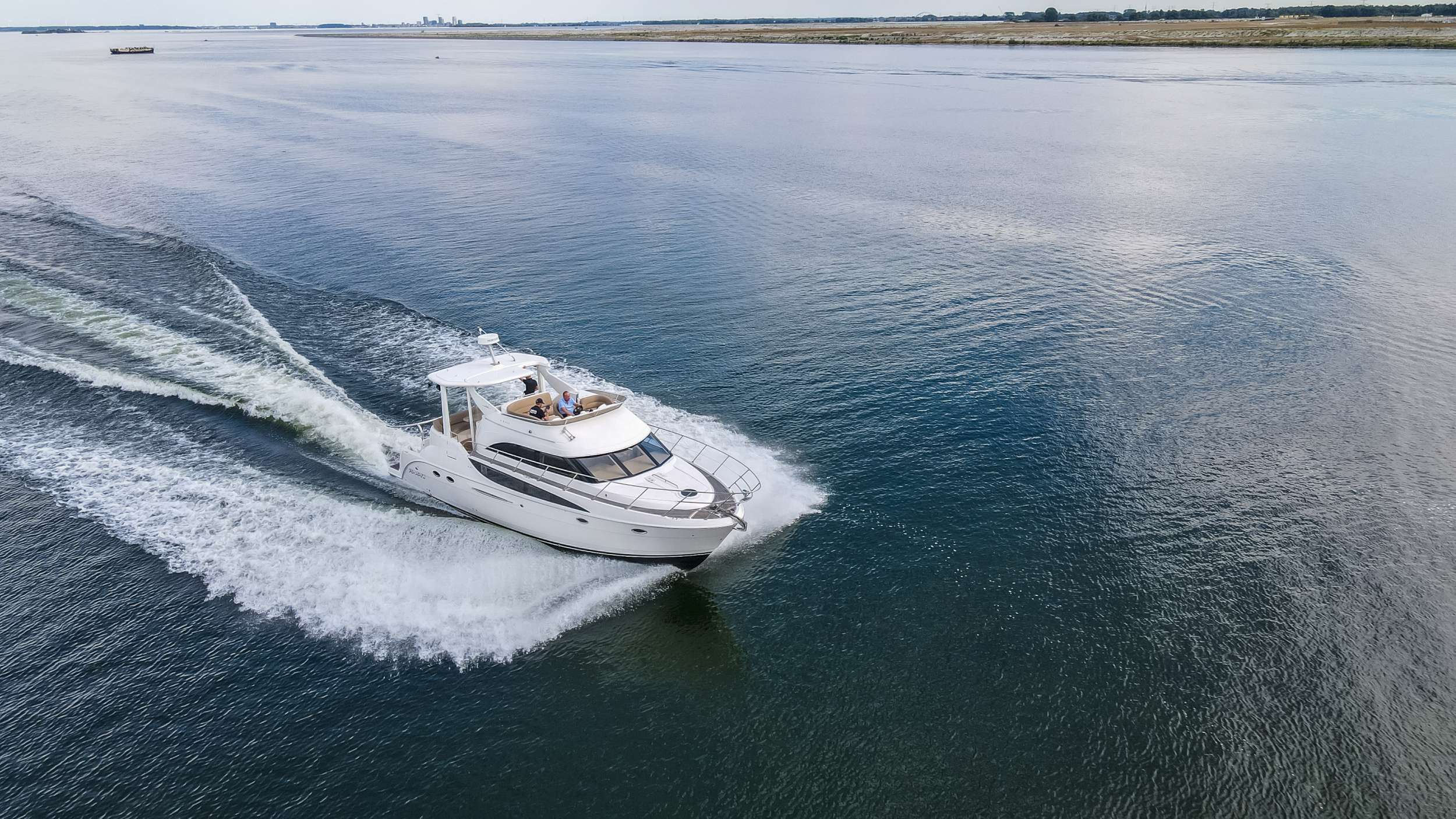 MERIDIAN YACHTS 459 MOTORYACHT - Holland Sport Boat Centre