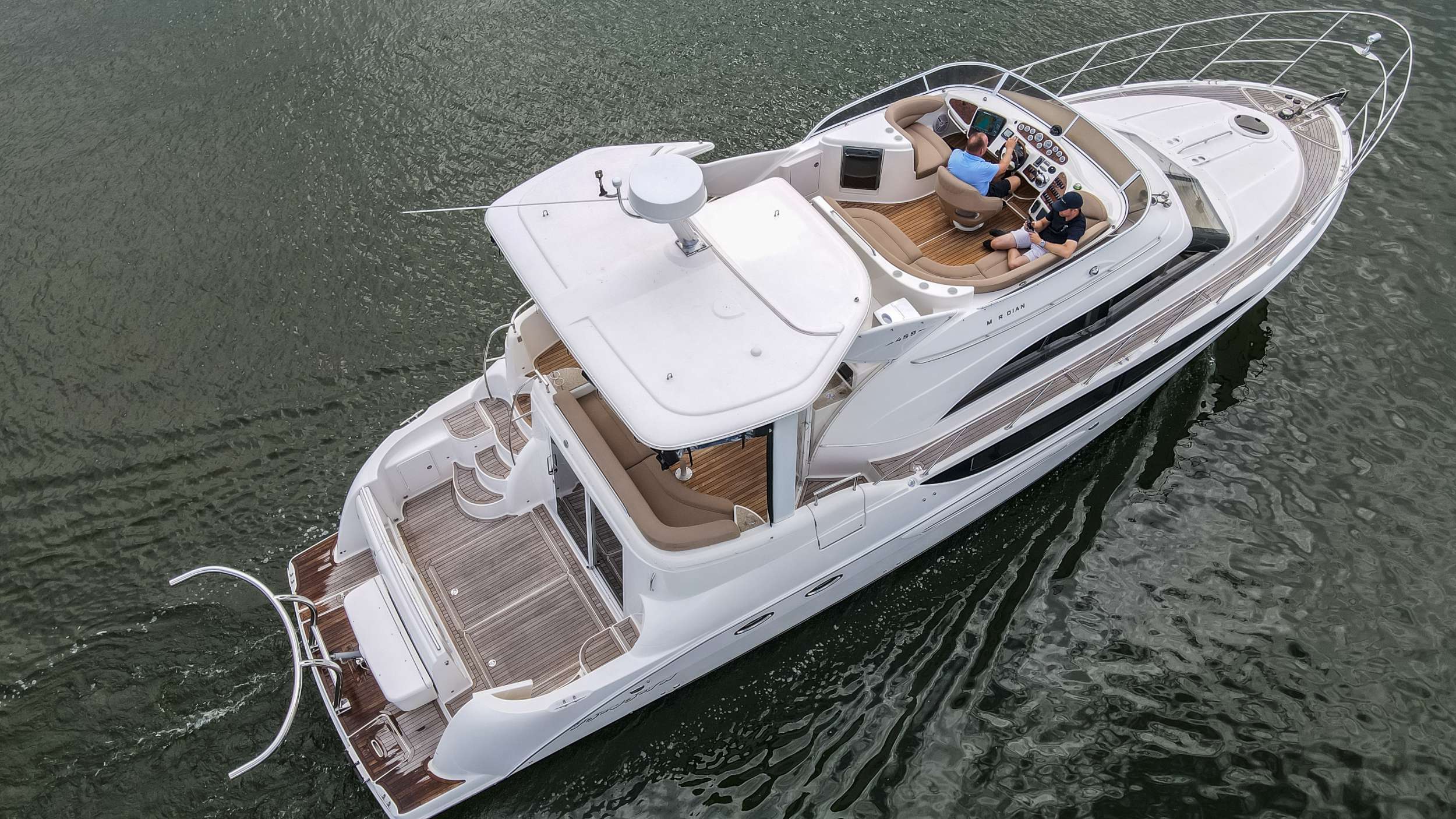 MERIDIAN YACHTS 459 MOTORYACHT - Holland Sport Boat Centre