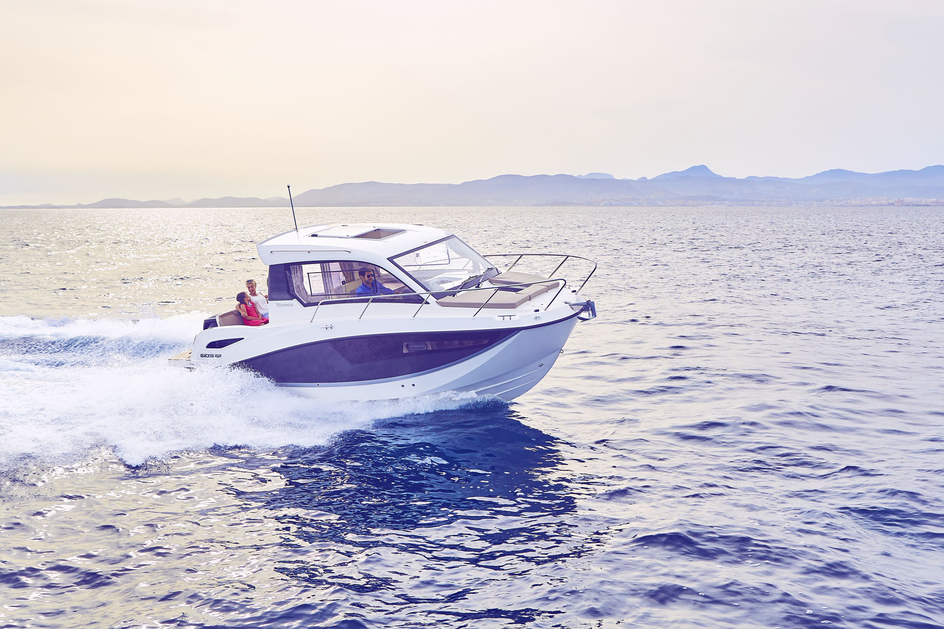 Quicksilver - Holland Sport Boat Centre