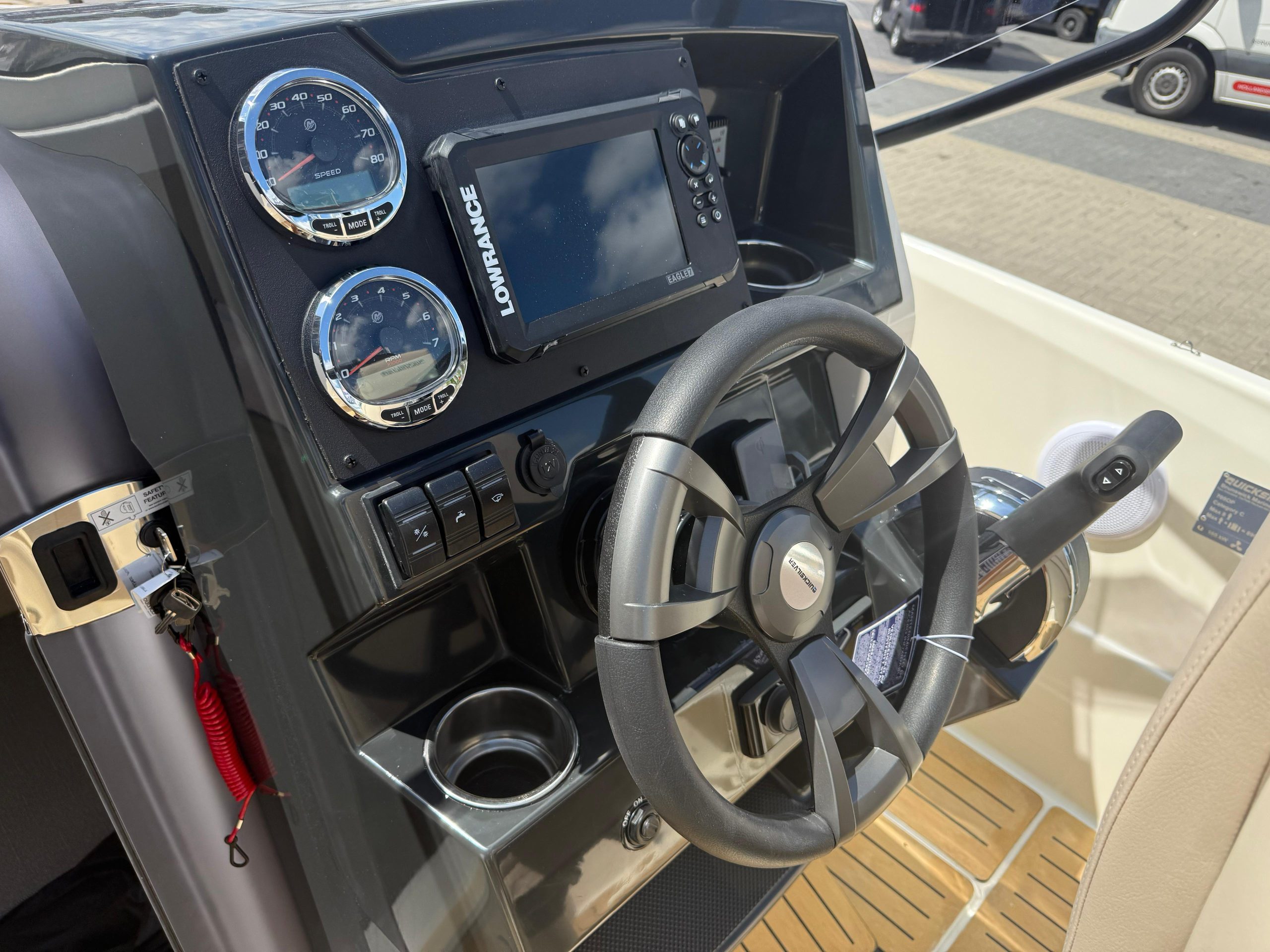 Quicksilver 705 Open (MY2025) - Holland Sport Boat Centre