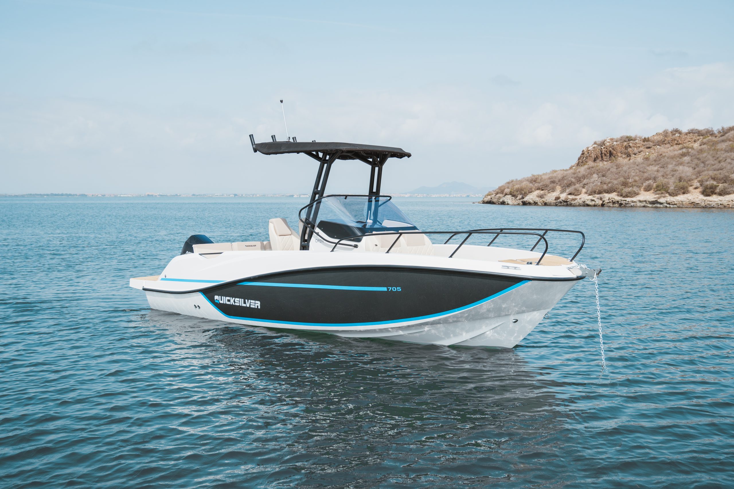 Quicksilver 705 Open - Holland Sport Boat Centre